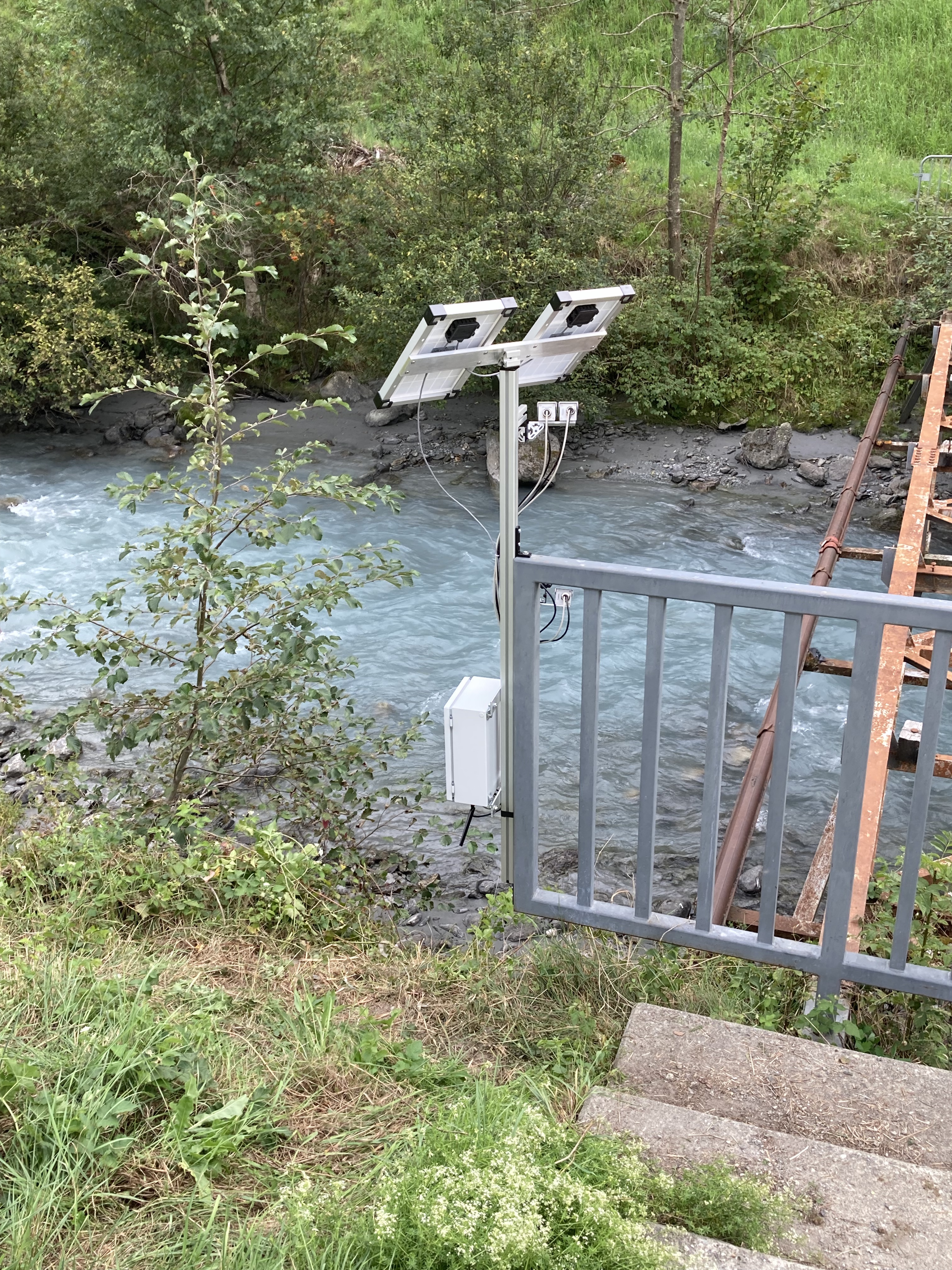 An innovation for monitoring the flow of a waterway without altering ...